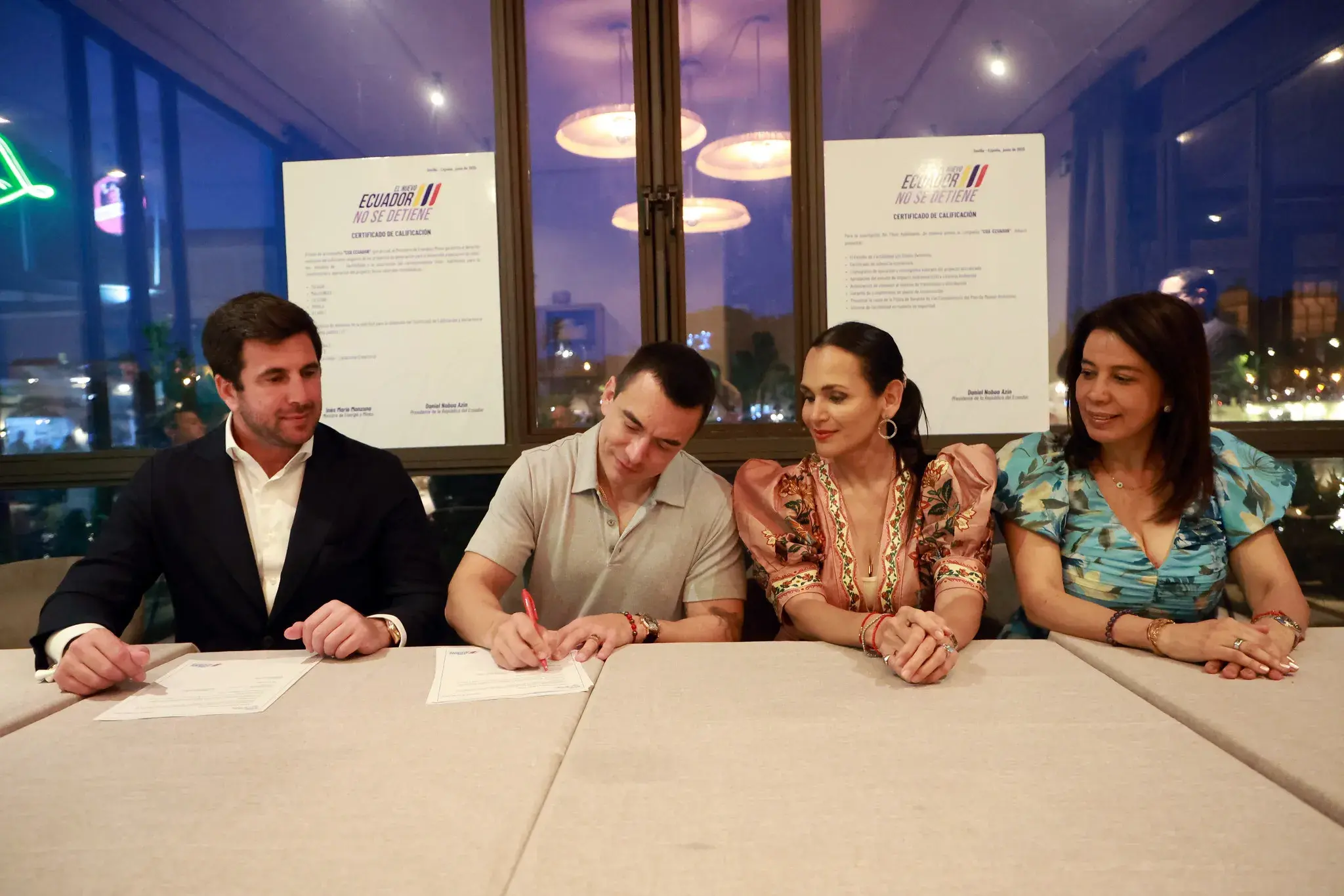 Ecuador recibirá USD 1.000 millones de inversión extranjera de China y ...